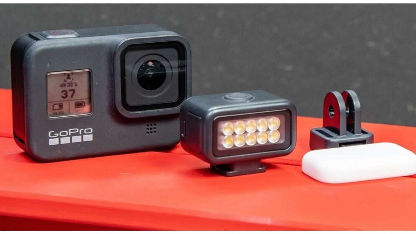 5 Things To Know About Action Camera Flashlights